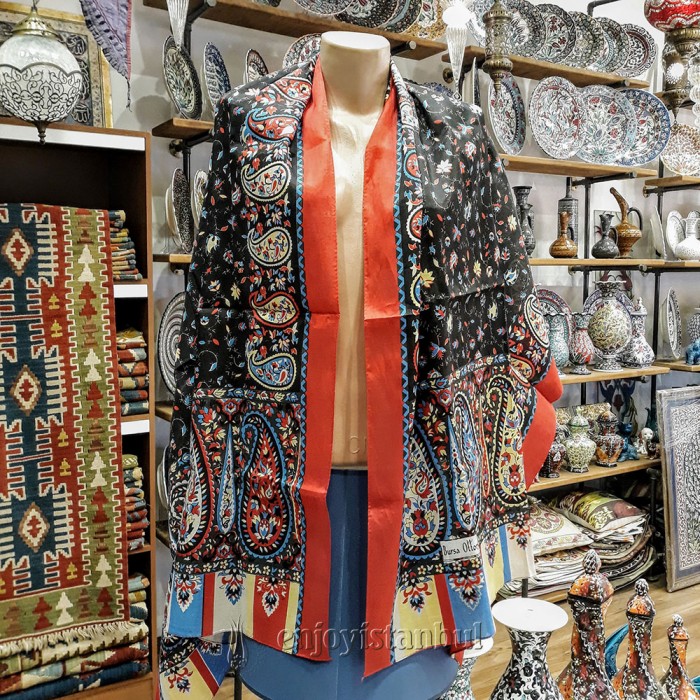 Red and Black Turkish Shawl: Definition of Elegance with a Blend of ...