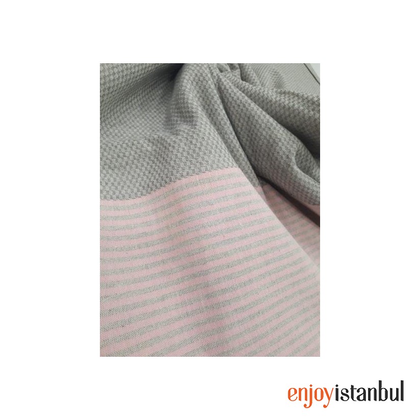 Pink and Gray Bath Towel: Where Elegance Meets Comfort