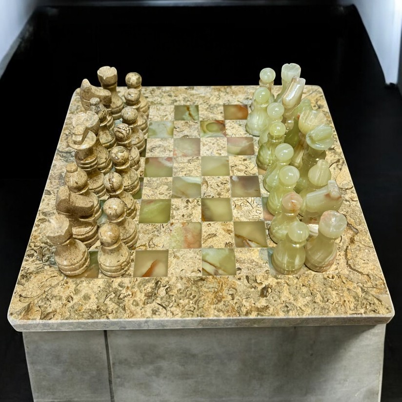 Premium Handmade 20x20cm Onyx and Marble Chess Set