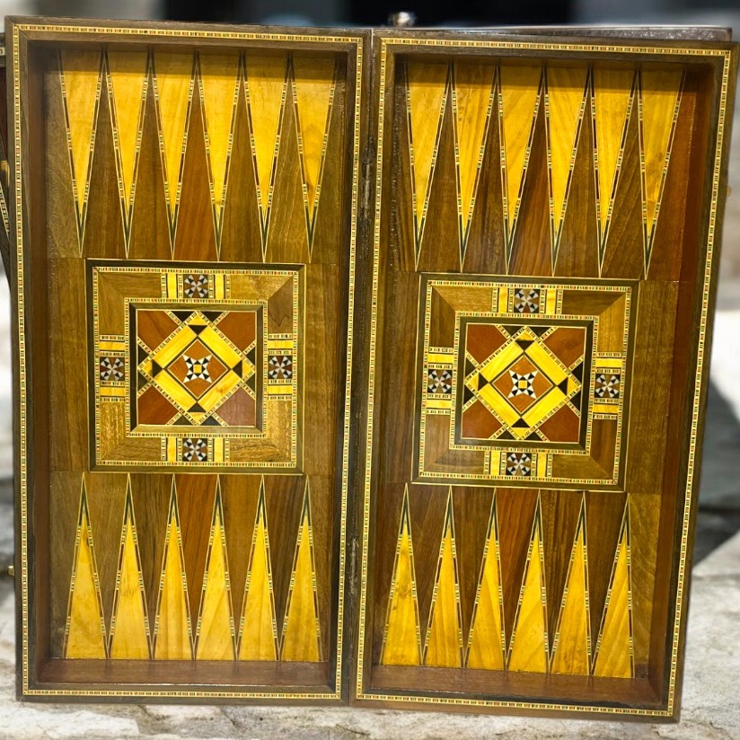 Handcrafted Wooden Backgammon Set with Elegant Mother-of-Pearl Inlay ...
