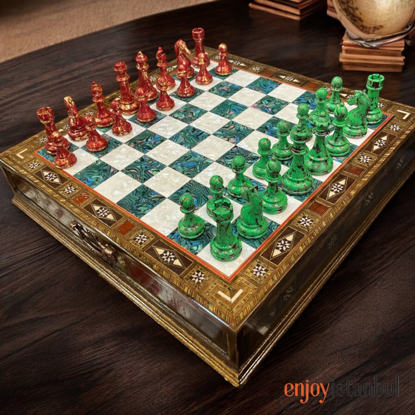 Handcrafted Wooden Red and Green Chess Set with Mother-of-Pearl Inlay ...
